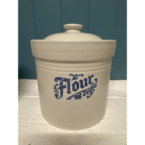 USA Pottery | Kitchen | Vintage Ceramic Flour Canister With Lid ...